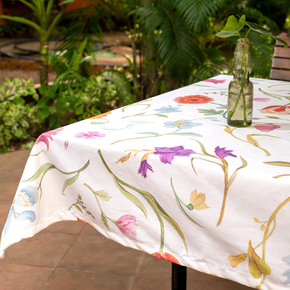 Stain Proof Tablecloth – Bottega Pereira